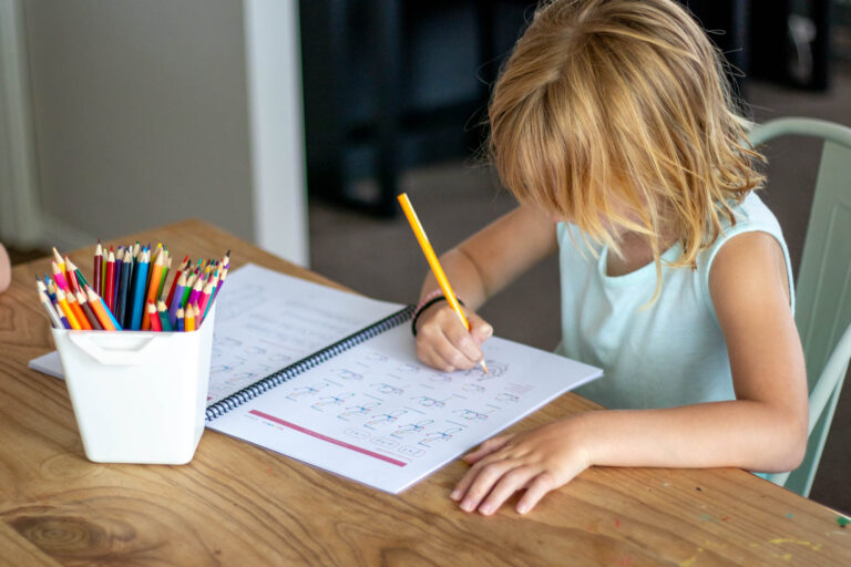 The Perfect Daily Schedule for a 4 Year Old that Works!